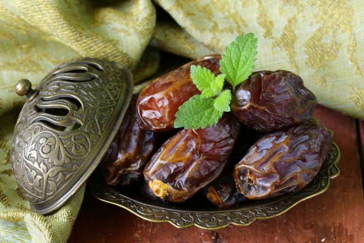 Where Are Your Ramadan Dates From? | BDS - MuslimMatters.org